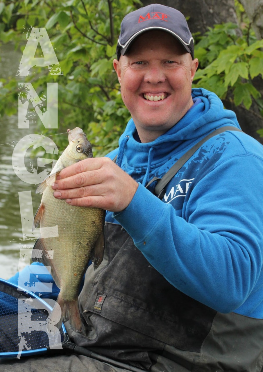 Pole Fishing Plus Magazine - Issue 2 Andy May Back Issue