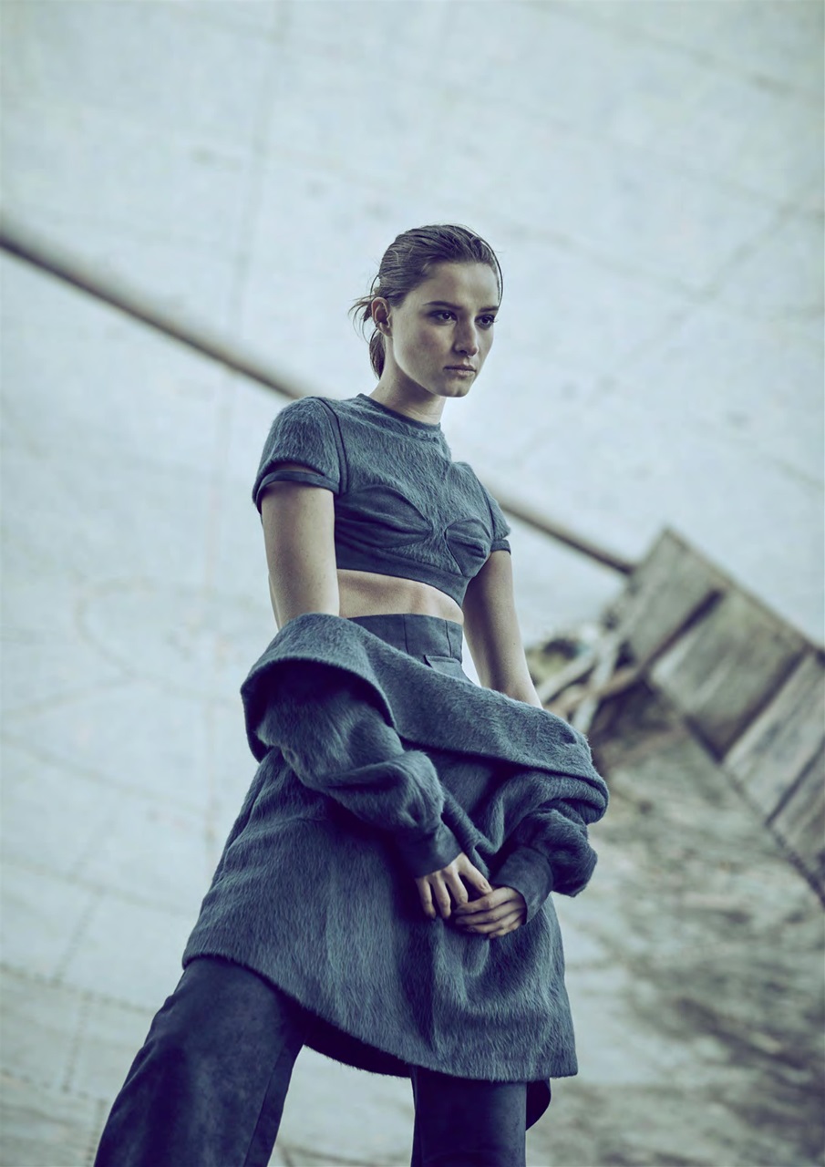 FROW Magazine - FROW | 02 Back Issue