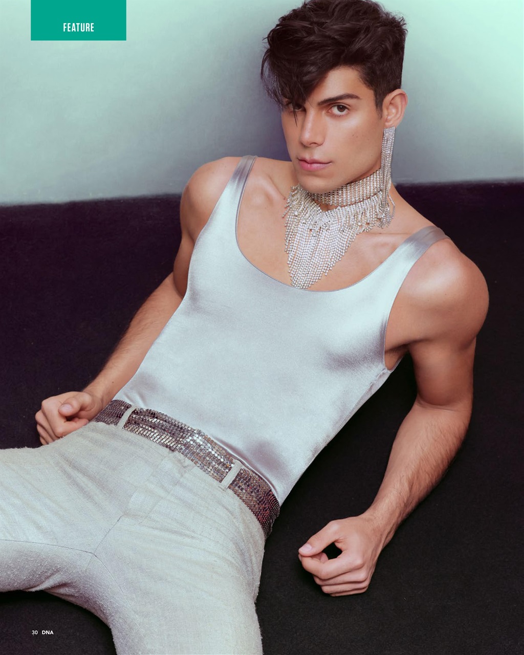 DNA Magazine - DNA #273 – Travel Back Issue